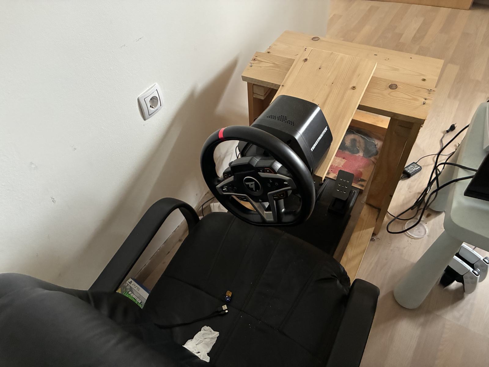Volan Thrustmaster T248