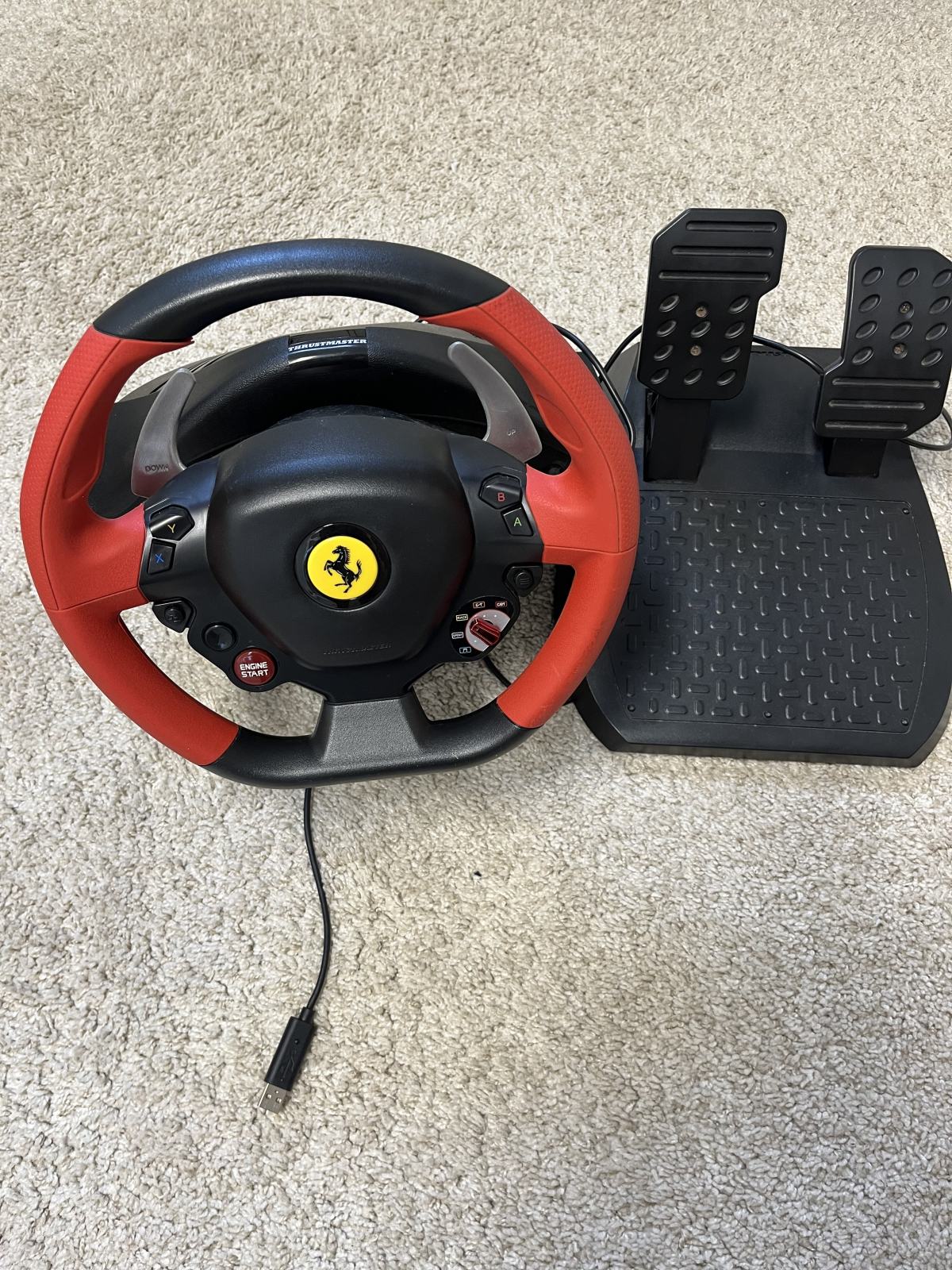 Prodam volan Ferrari 458 Thrustmaster za xbox, pc