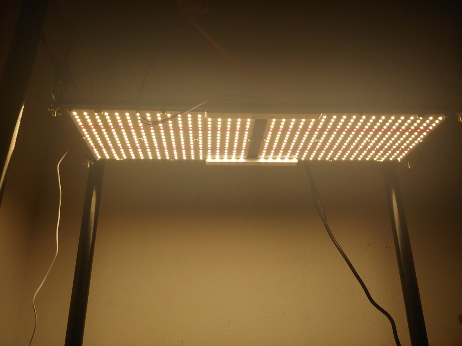 Growlight Kingbrite LED 240W Samsung 301b + Epistar 660nm