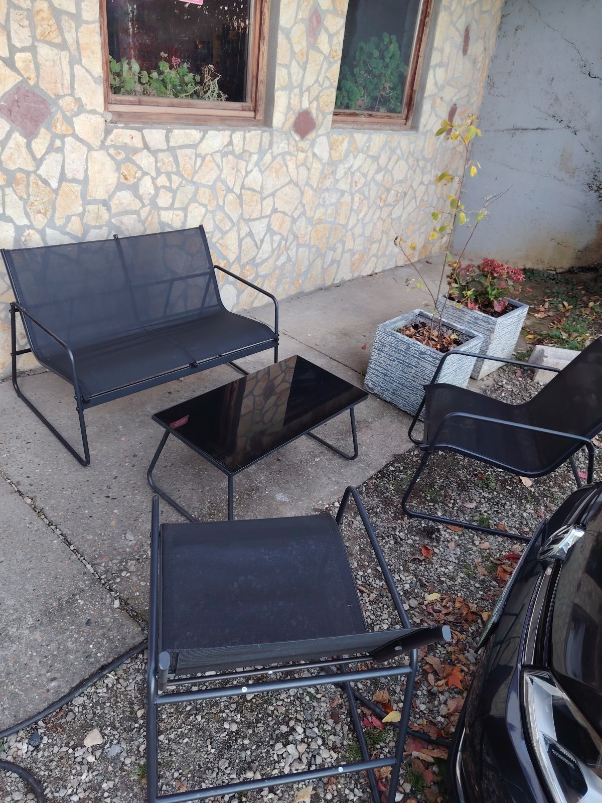 Vrtni stoli in mize