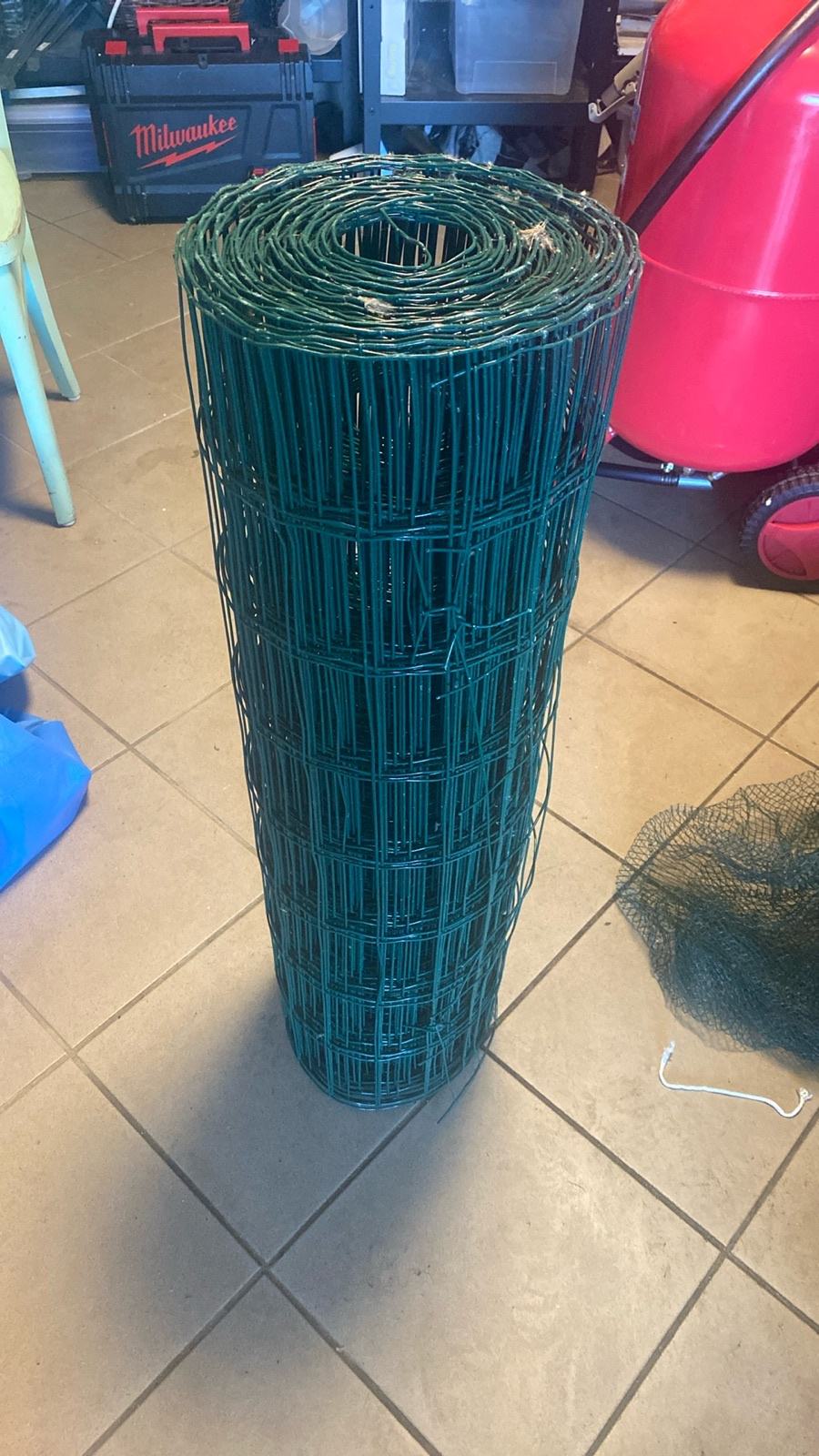 Zelena vrtna ograja, visina 83 cm, dolzina 9m