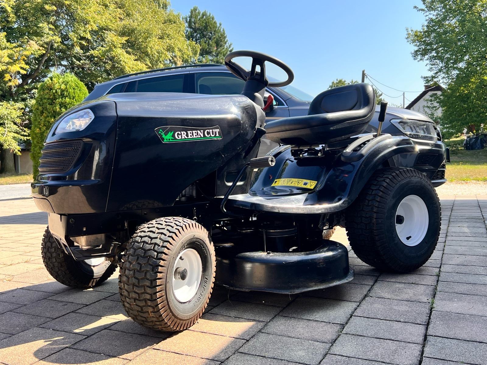 GREEN CUT VRTNI TRAKTOR