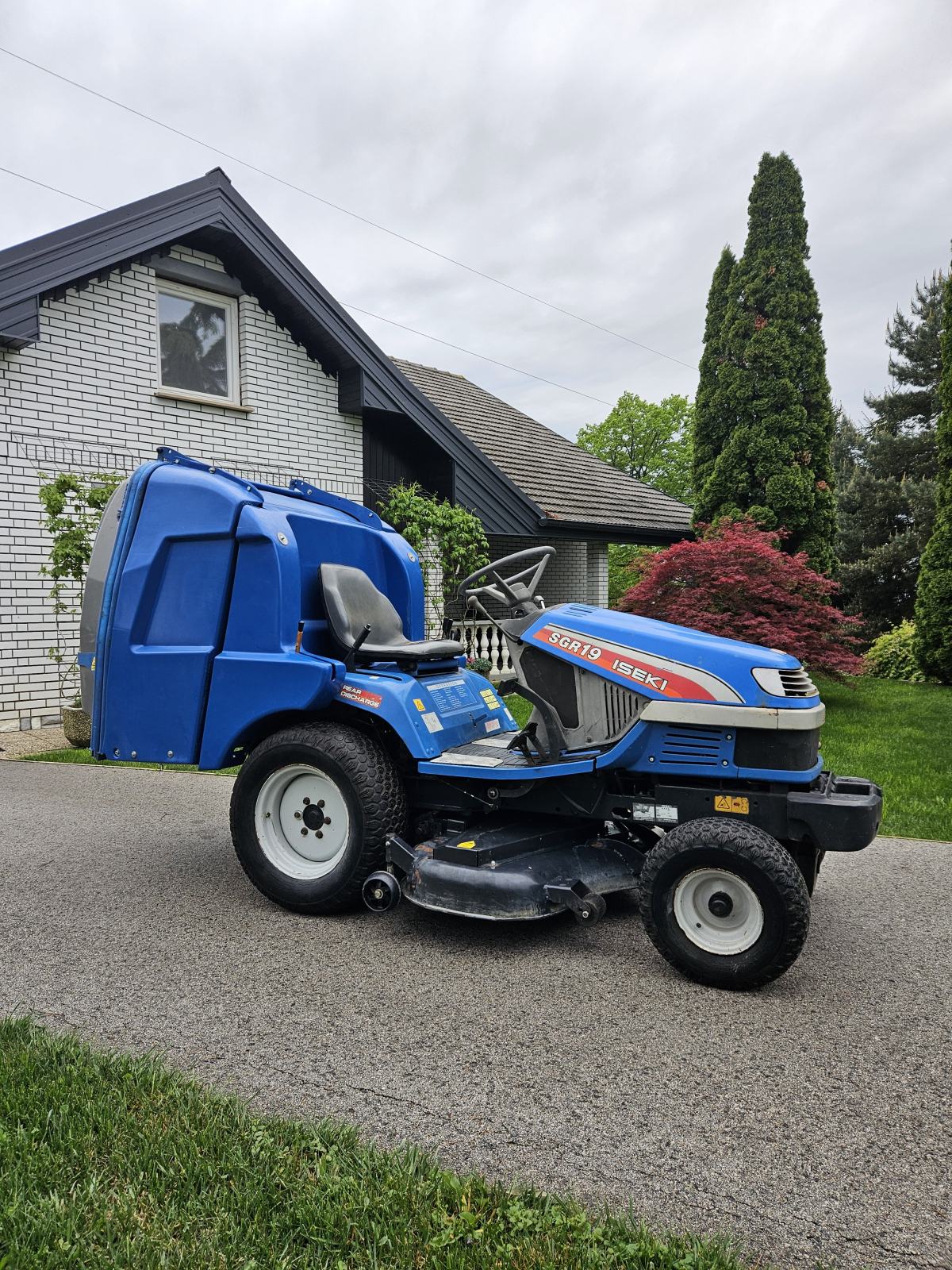 ISEKI SGH19 H vrtni traktor