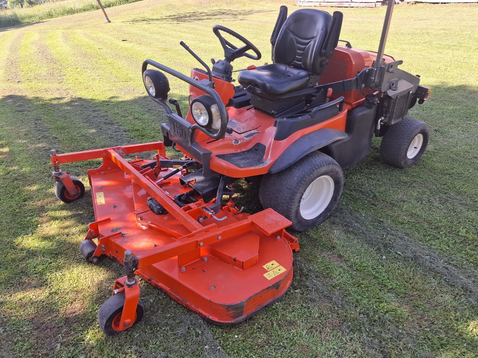 Kubota 4x4 Dizel 4-cel 36HP Rider AWD vrtni traktor kosilnica mulčar