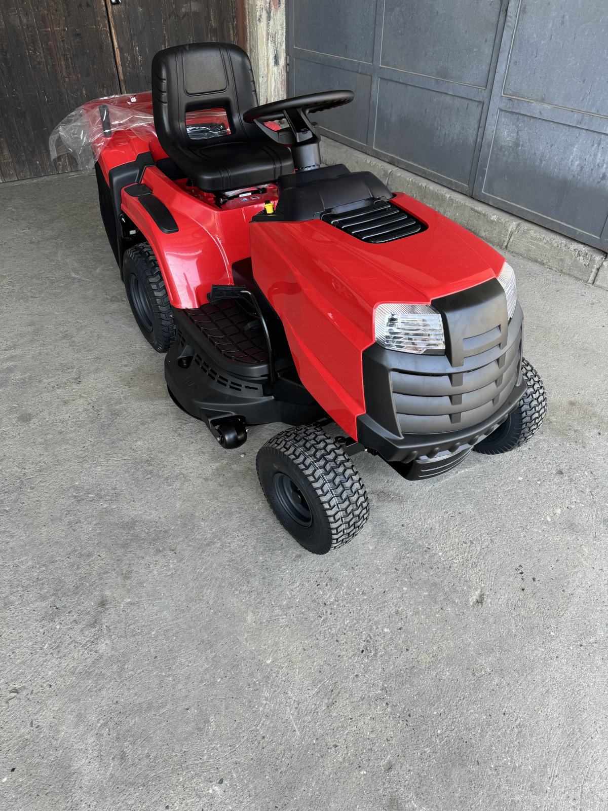 Vrtni traktor MPS 18KM V2