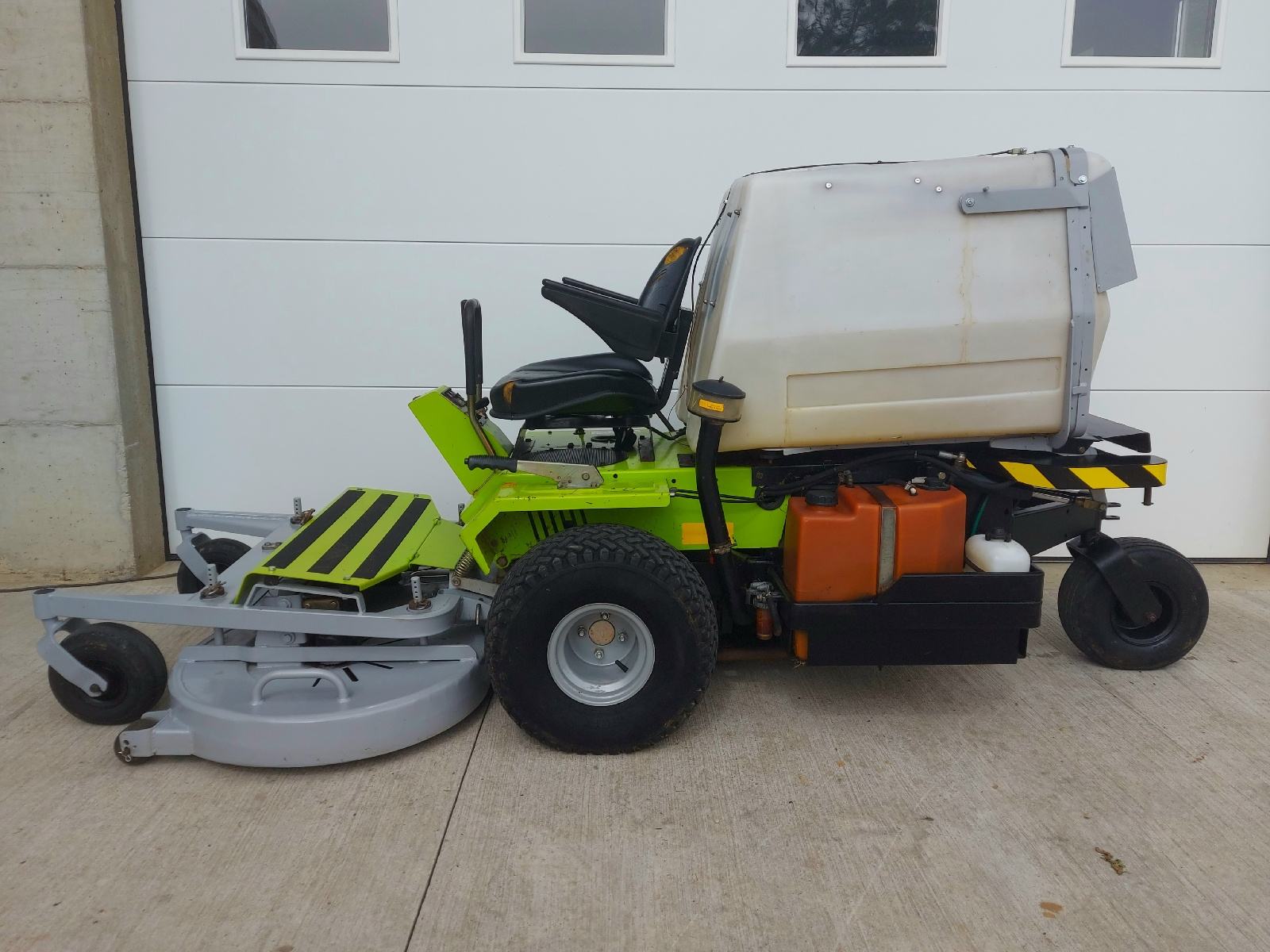 Vrtni traktor Grillo Dizel zero-turn kosilnica rider FD300D mulčar