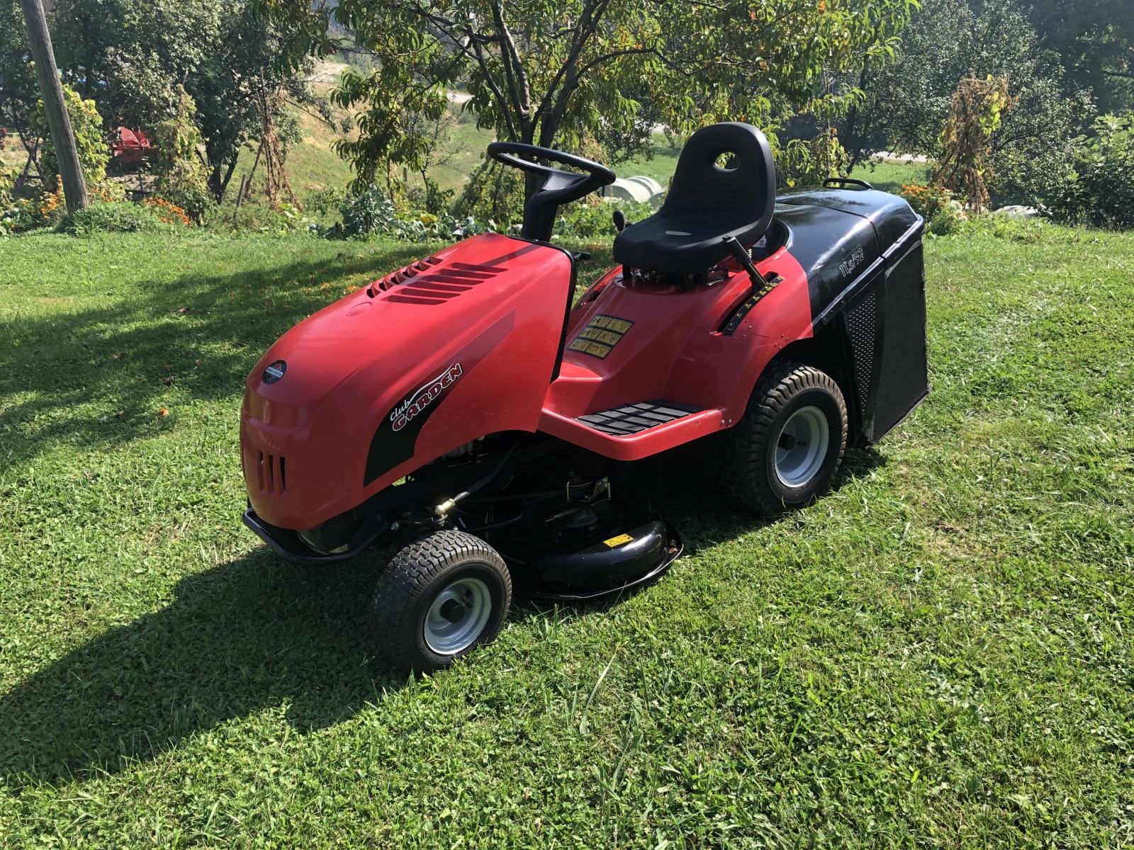 Vrtni Traktor MTD