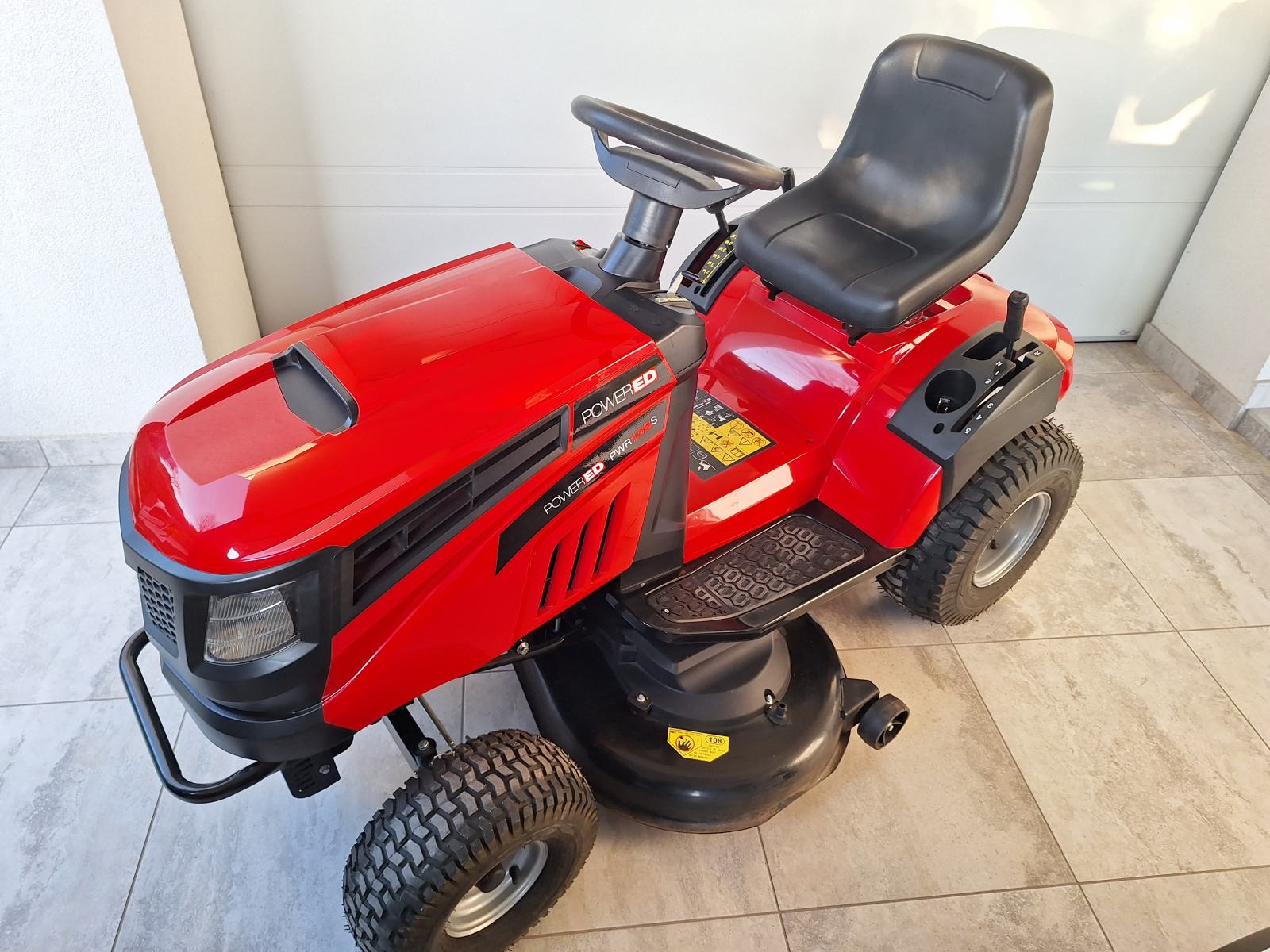 VRTNI TRAKTOR POWERED 108S