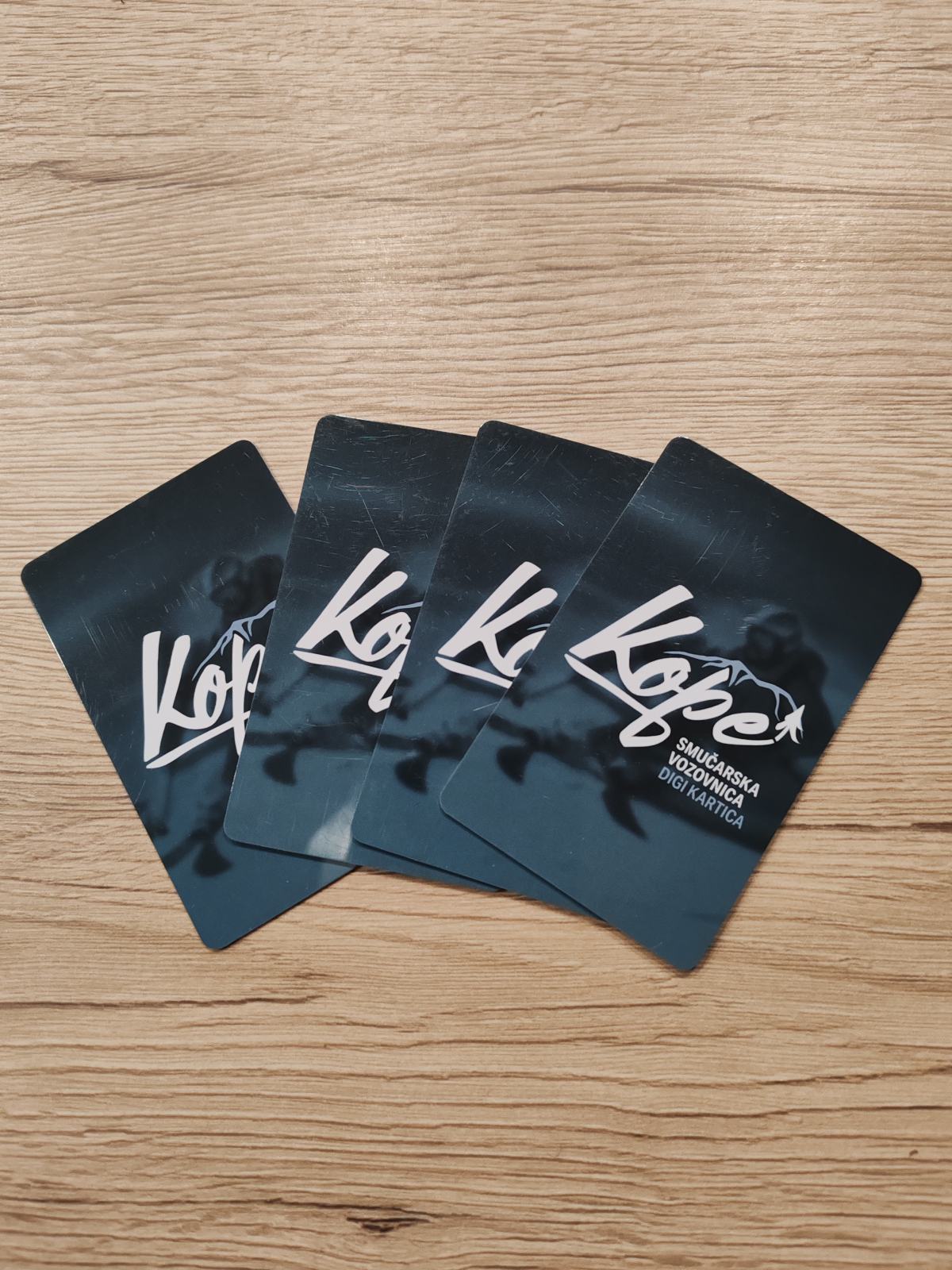 Kope prodam smučarske karte