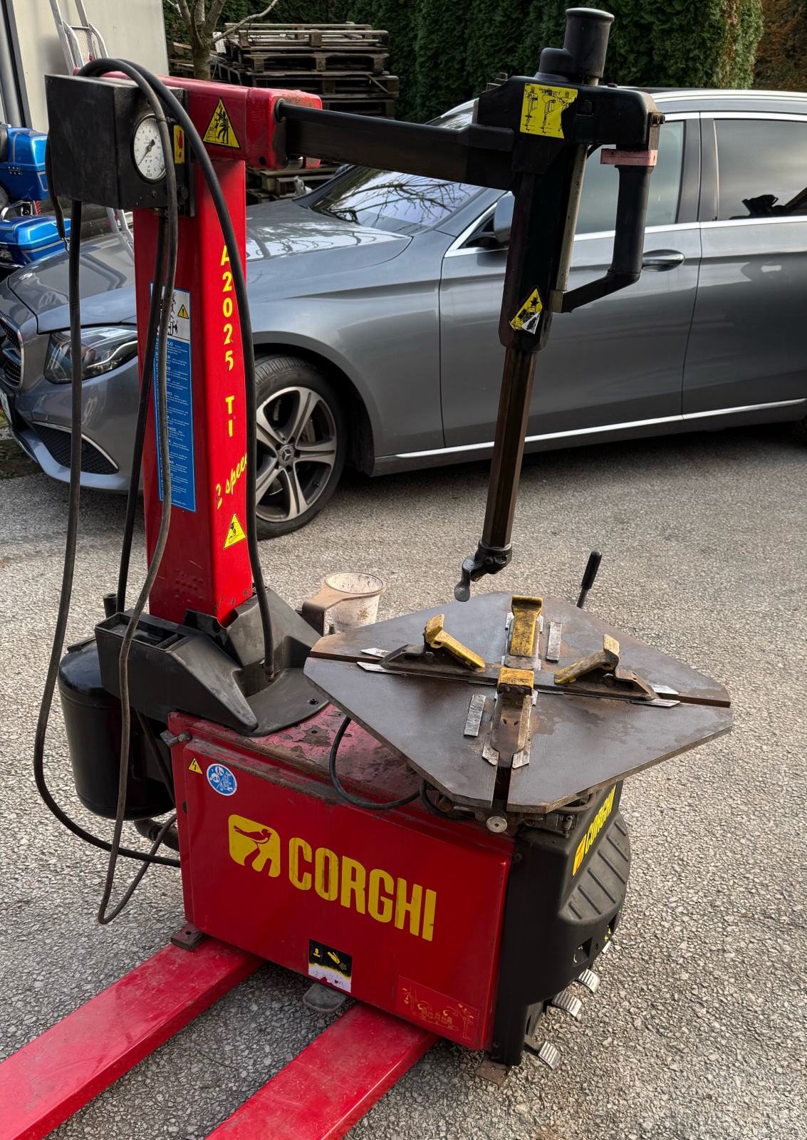 Premontirni stroj CORGHI A2025