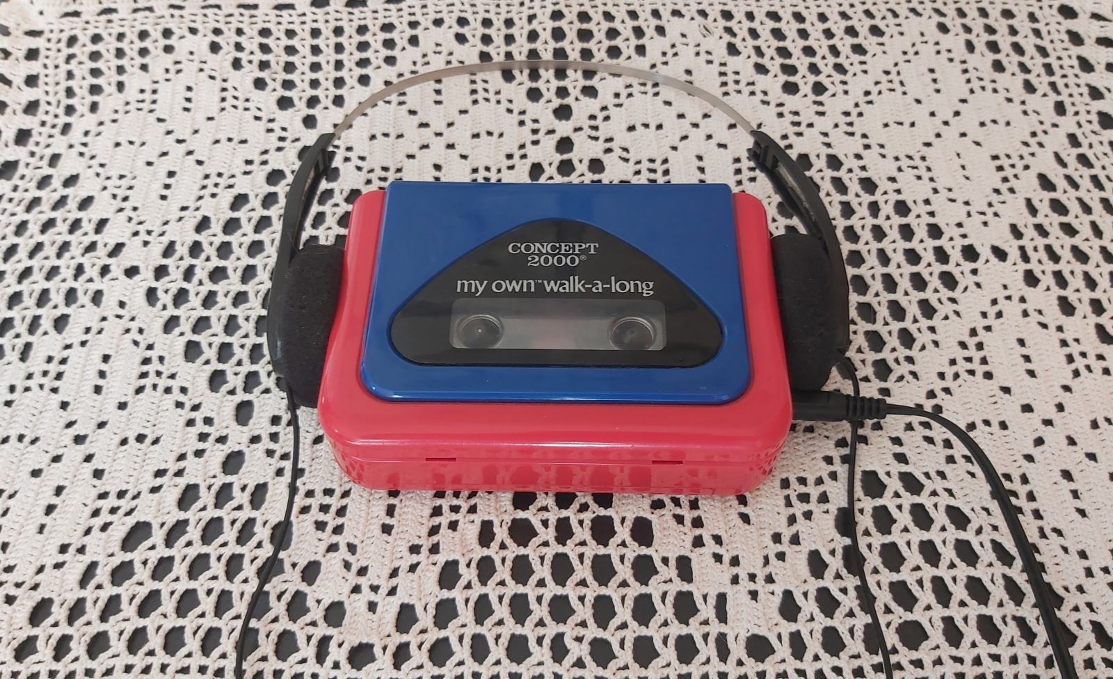 Walkman Concept 2000, Prenosni Kasetofon kasetar kasetnik, Kaseta