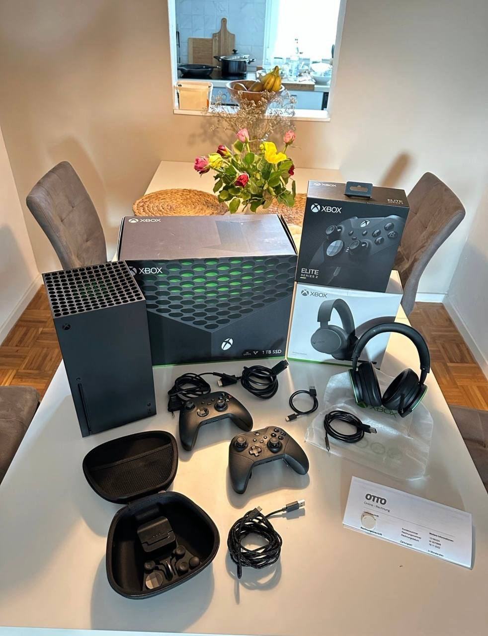 XBOX Series X + Elite Series 2 Controller +XBOX Wireless Headset NOVO