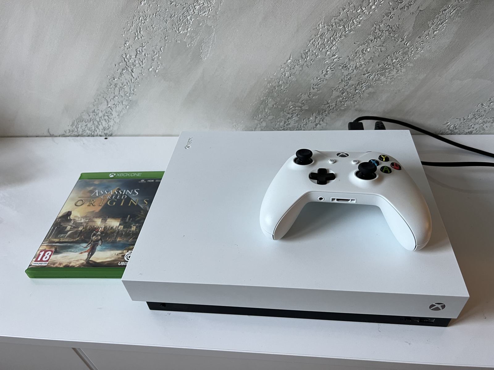 X BOX ONE X 1 TB