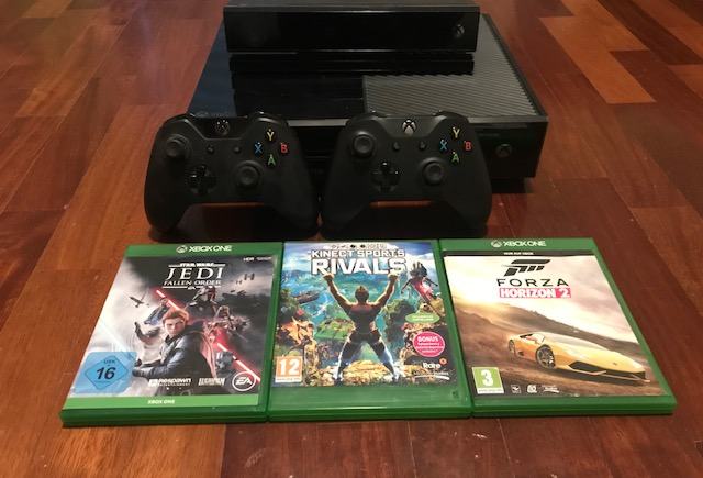 Xbox One + kinetic + 2 kontrolerja + 5 iger