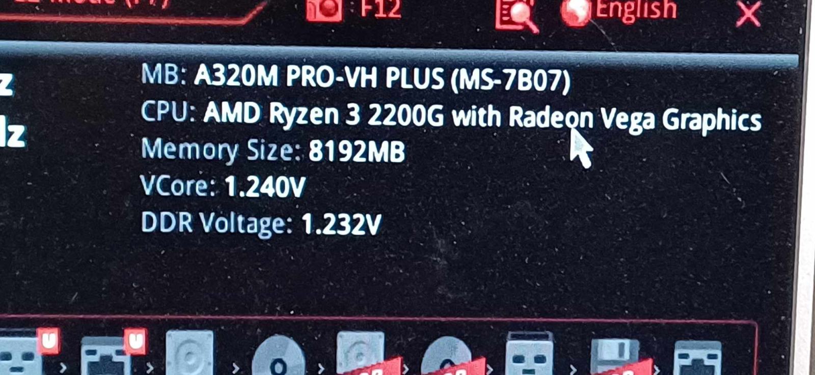 MSI AM4+CPU AMD Ryzem 3 2200g+cooler+8GB DDR4 ram+io shield