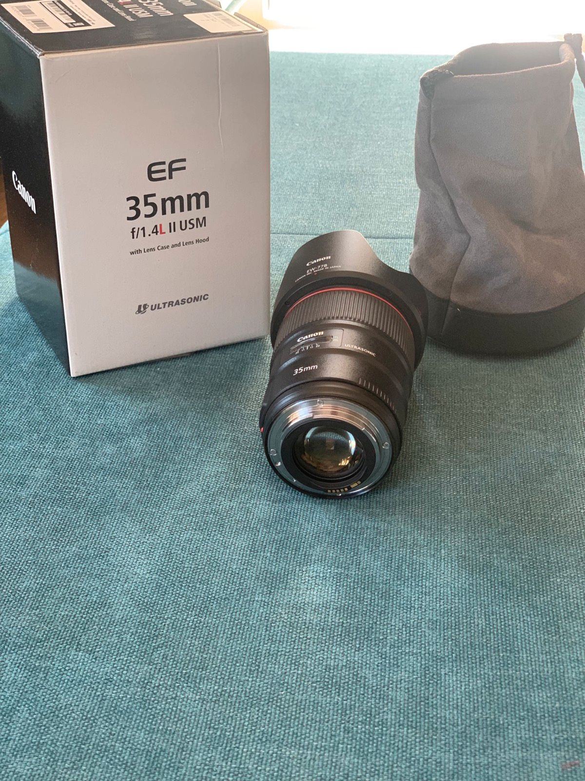 Canon EF 35mm f1.4 L II USM