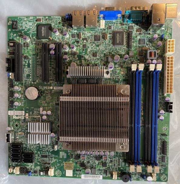 Supermicro X9SCL-F & Xeon E3 1240v2 & 4 GB DDR3 ECC
