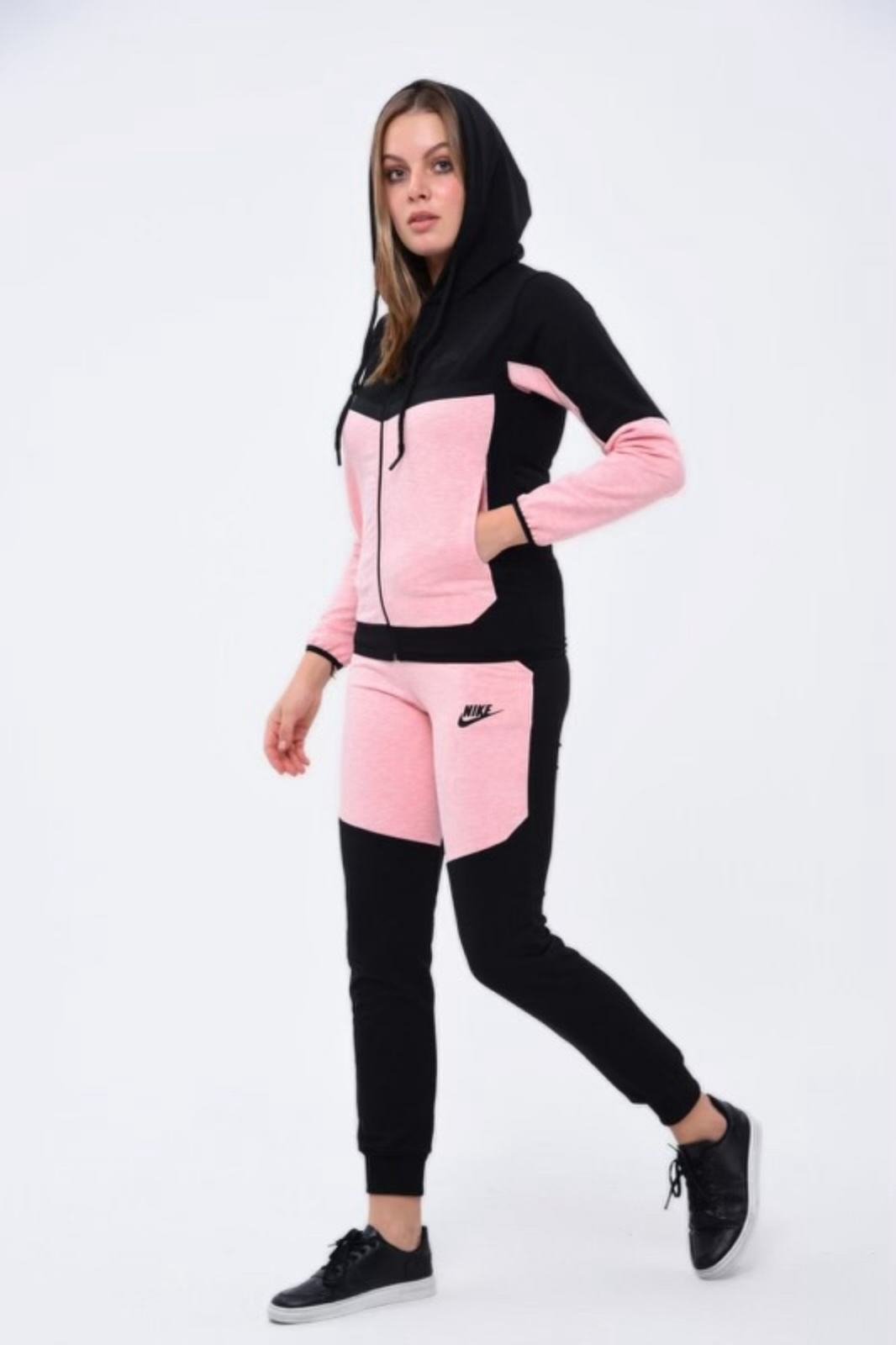 Nike tech fleece