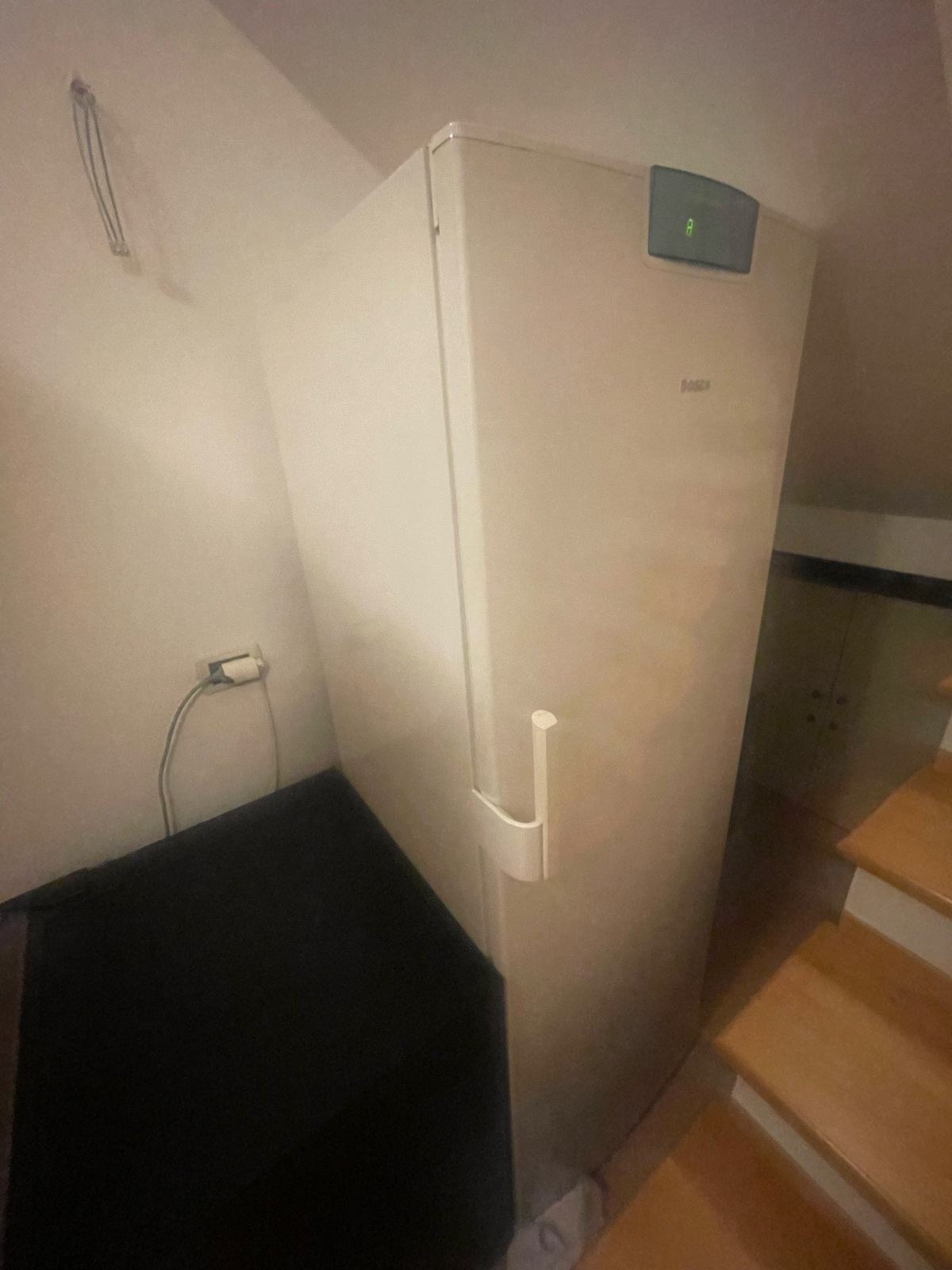 Bosch zamrzovalna omara skrinja