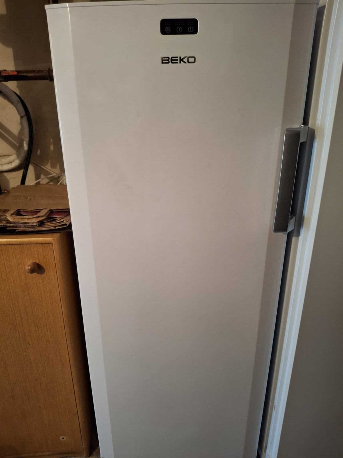 Zamrzovalna omara Beko