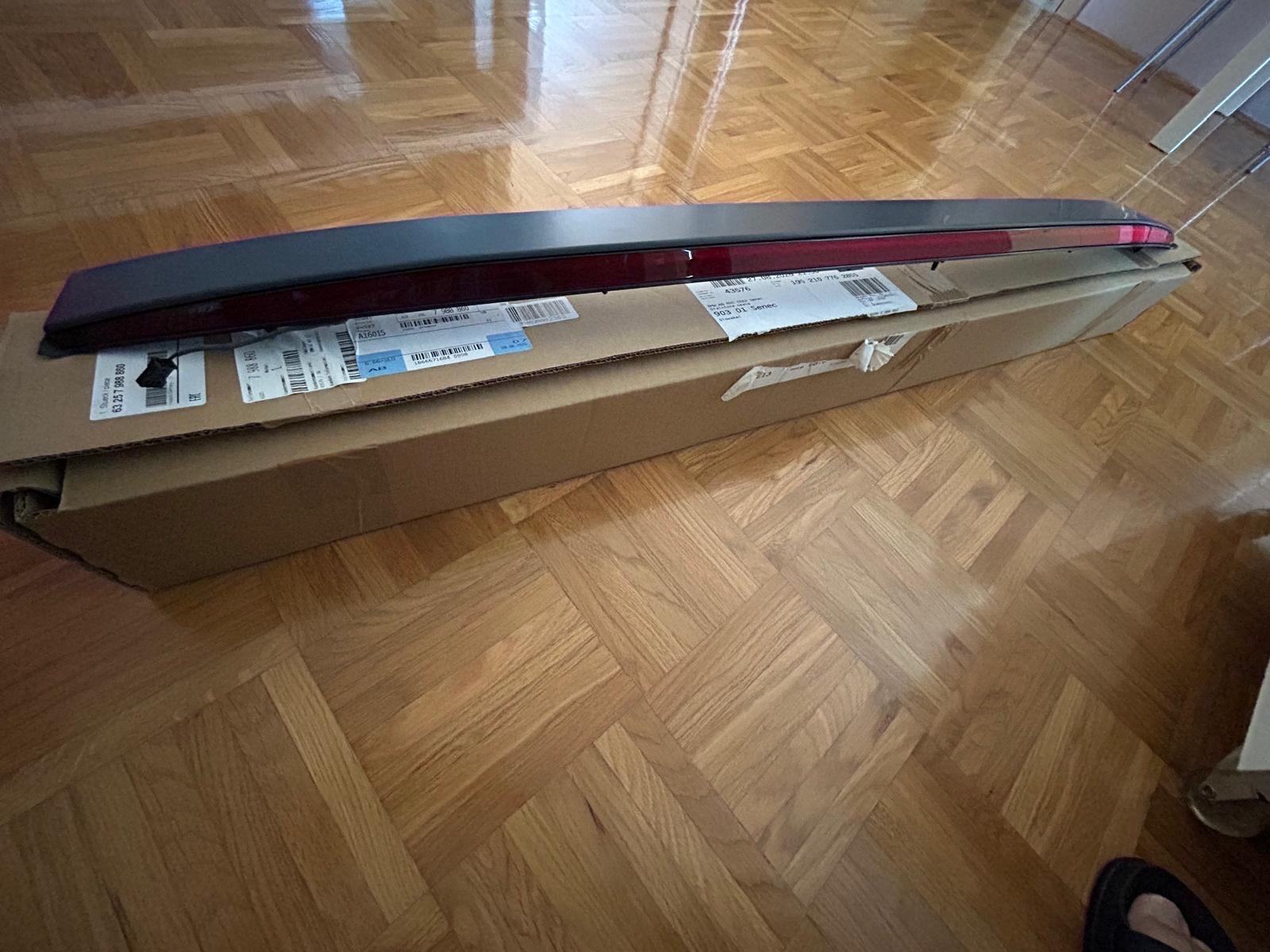F06 (Gran Coupé) tretja zavorna luc