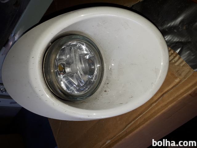 Prodam l kpl meglenko za Citoen berlingo od 08 do 12