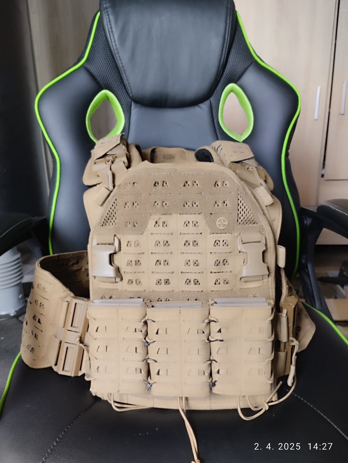 Airsoft novritsch vest tan