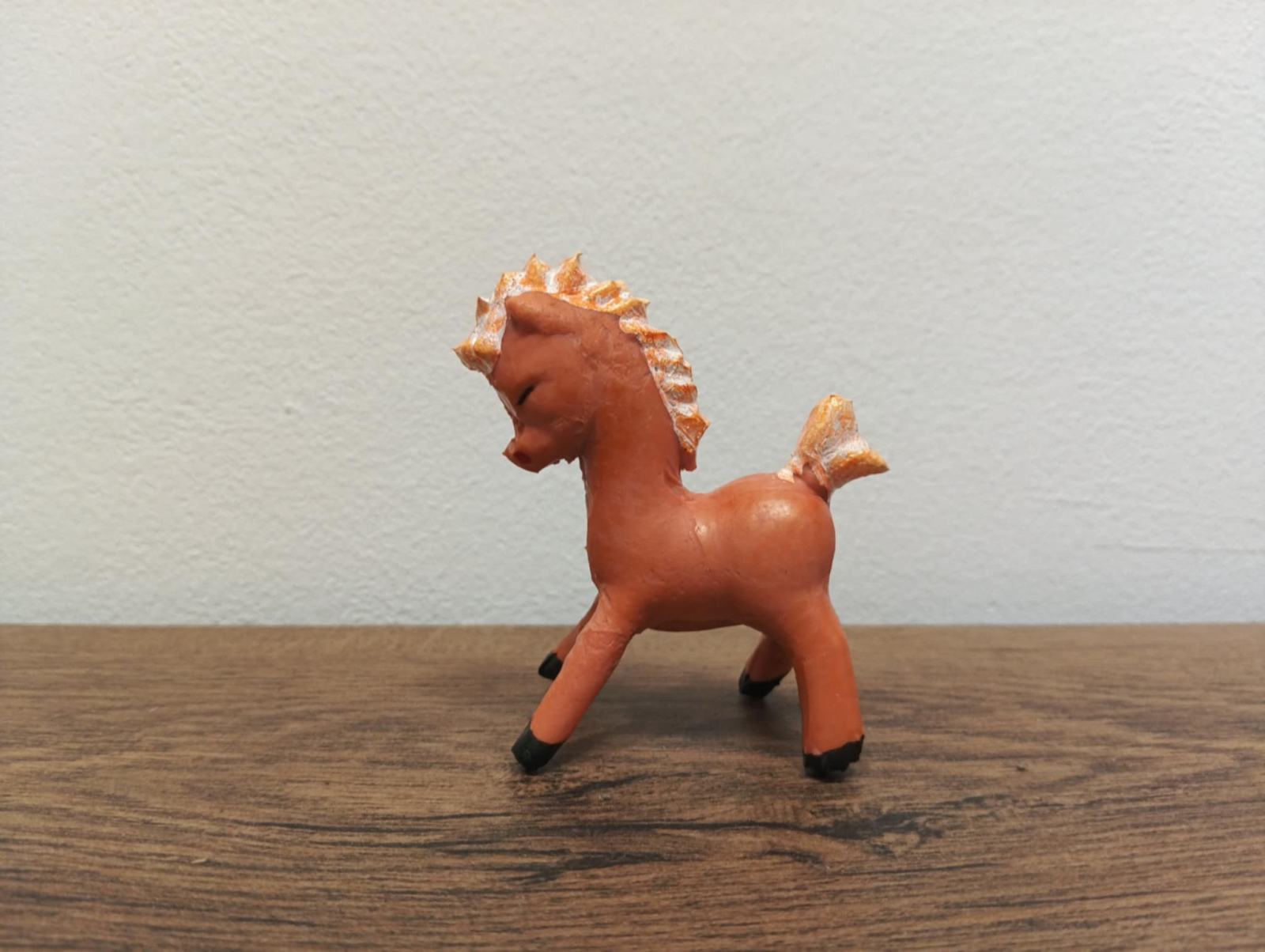 BISERKA ZAGREB KONJIČEK