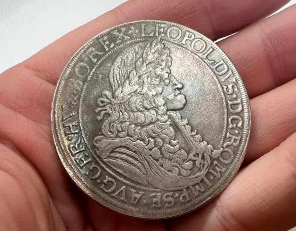kovanec medaljon