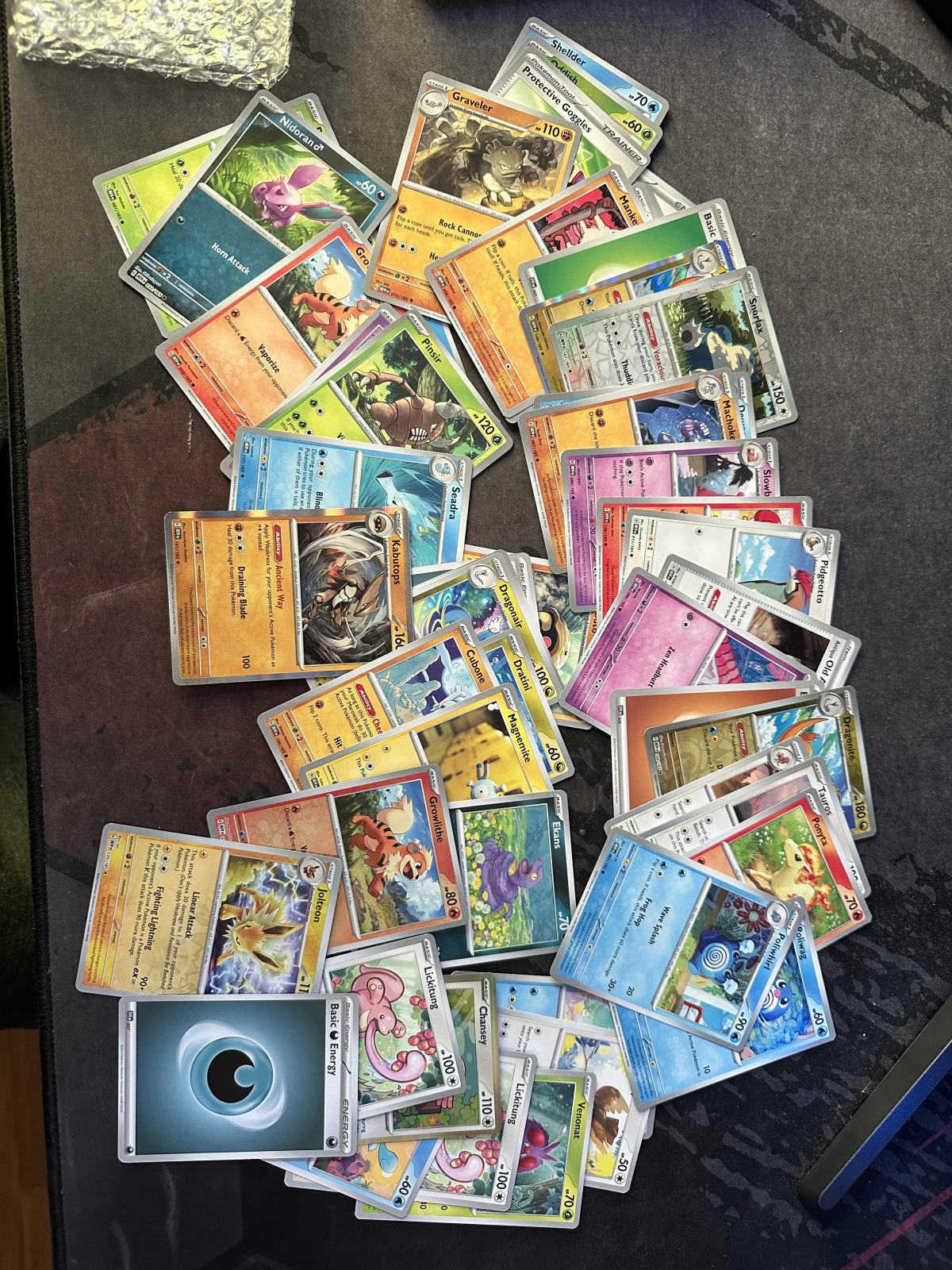 Pokemon 151 RAZLIČNE KARTE!