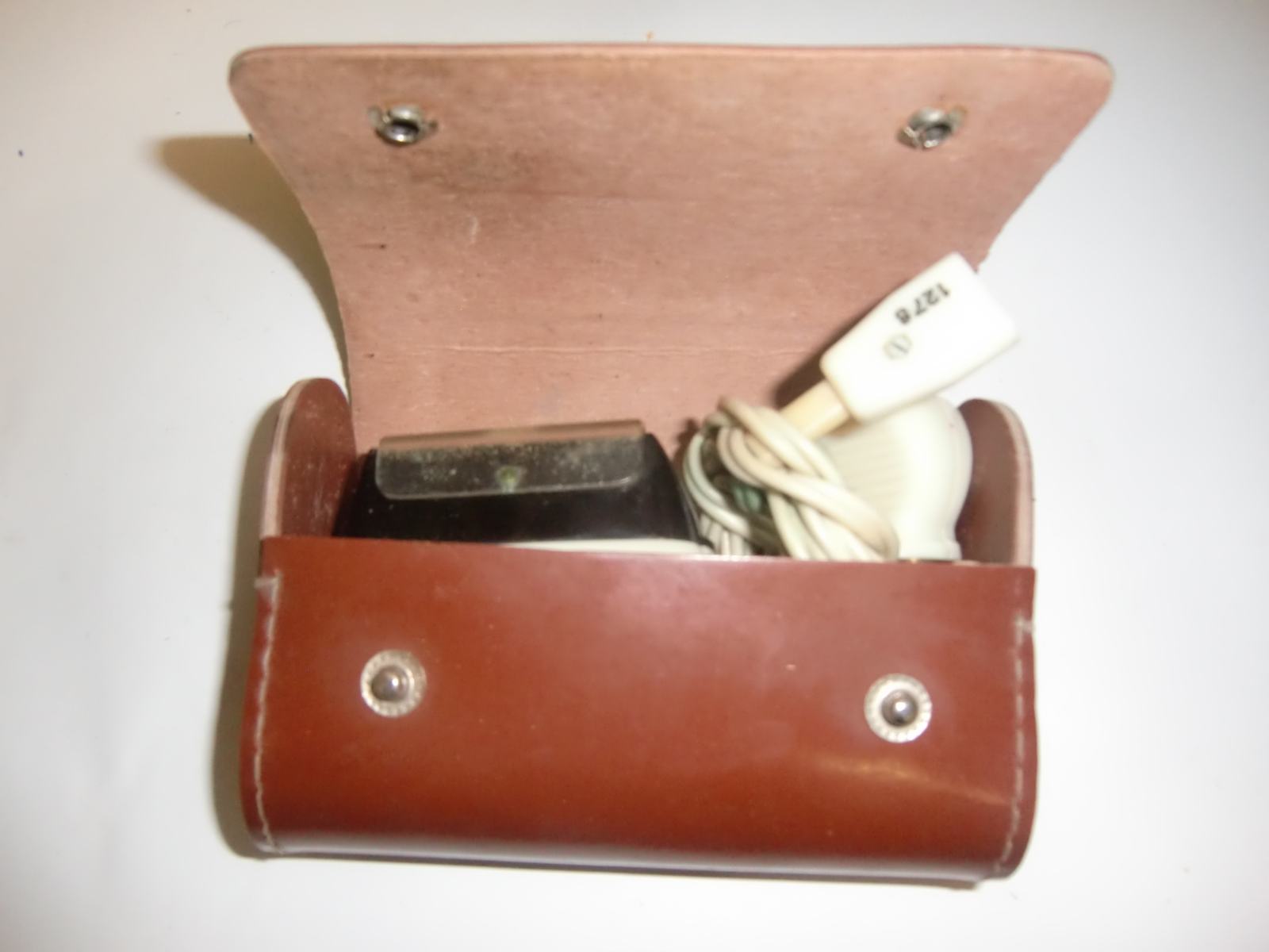 STARINSKI ELEKTRIČNI BRIVNIK HEBA-3