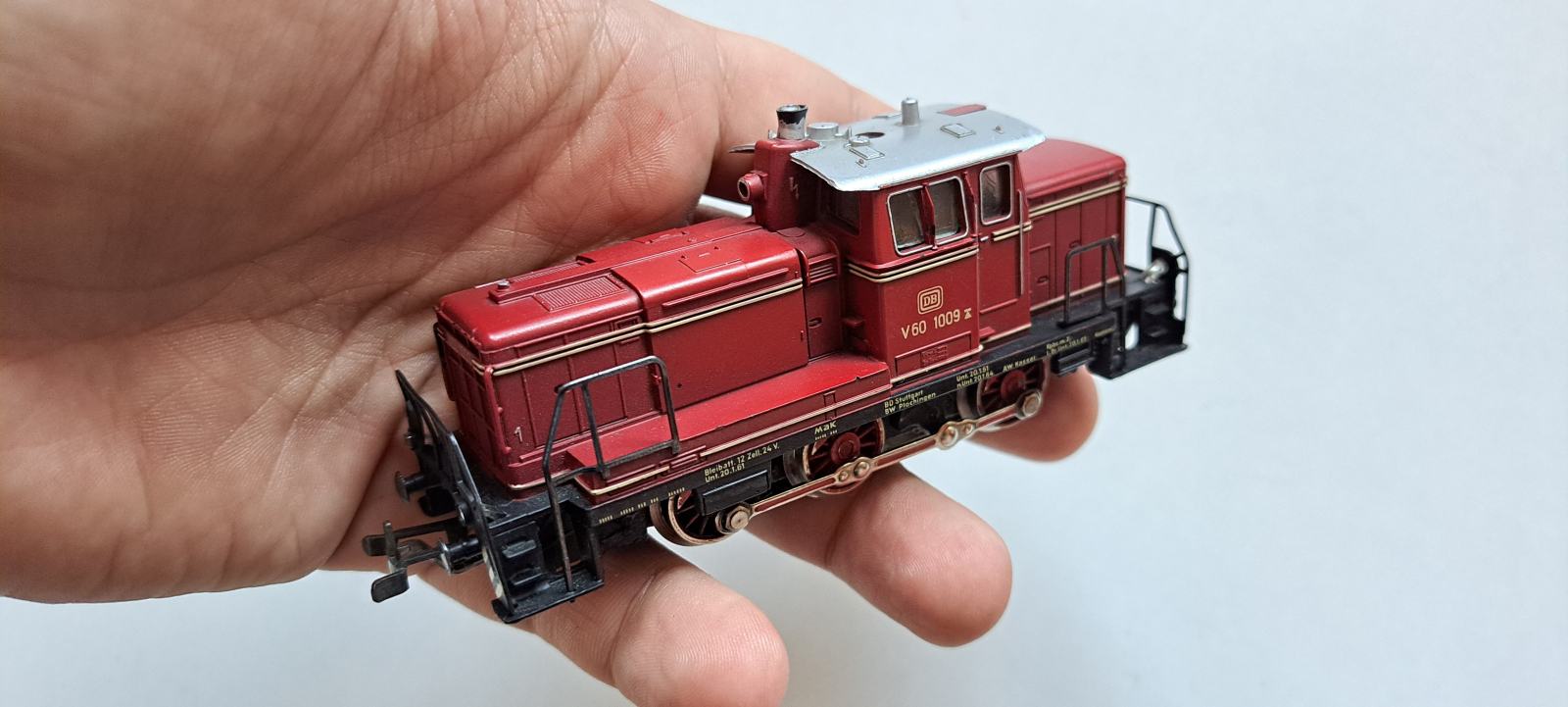 1:87 HO merilo MARKLIN DB V60 1009 dizel lokomotiva TELEX kuplunge