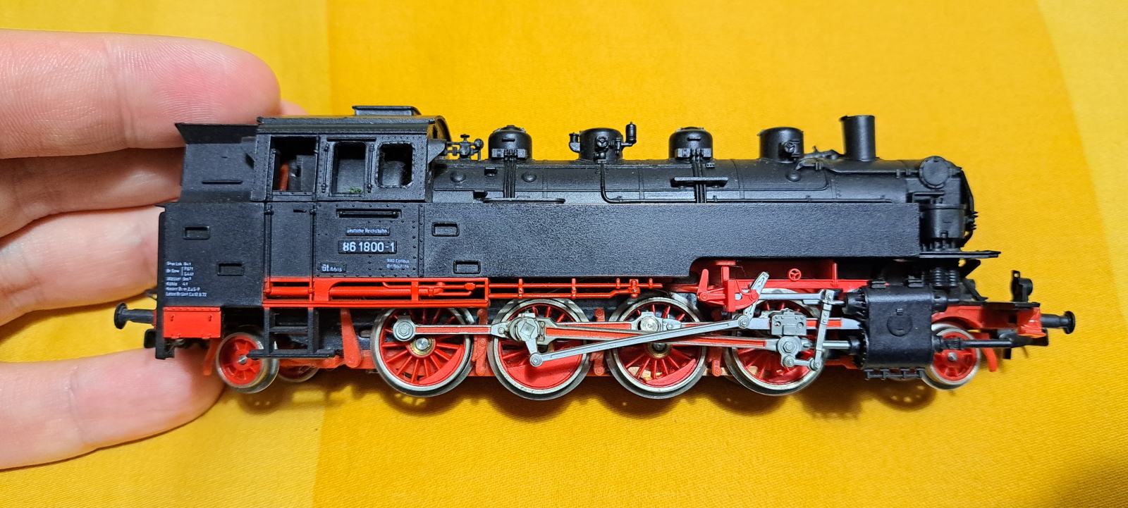 1:87 HO merilo PIKO DB Br 86 parna lokomotiva
