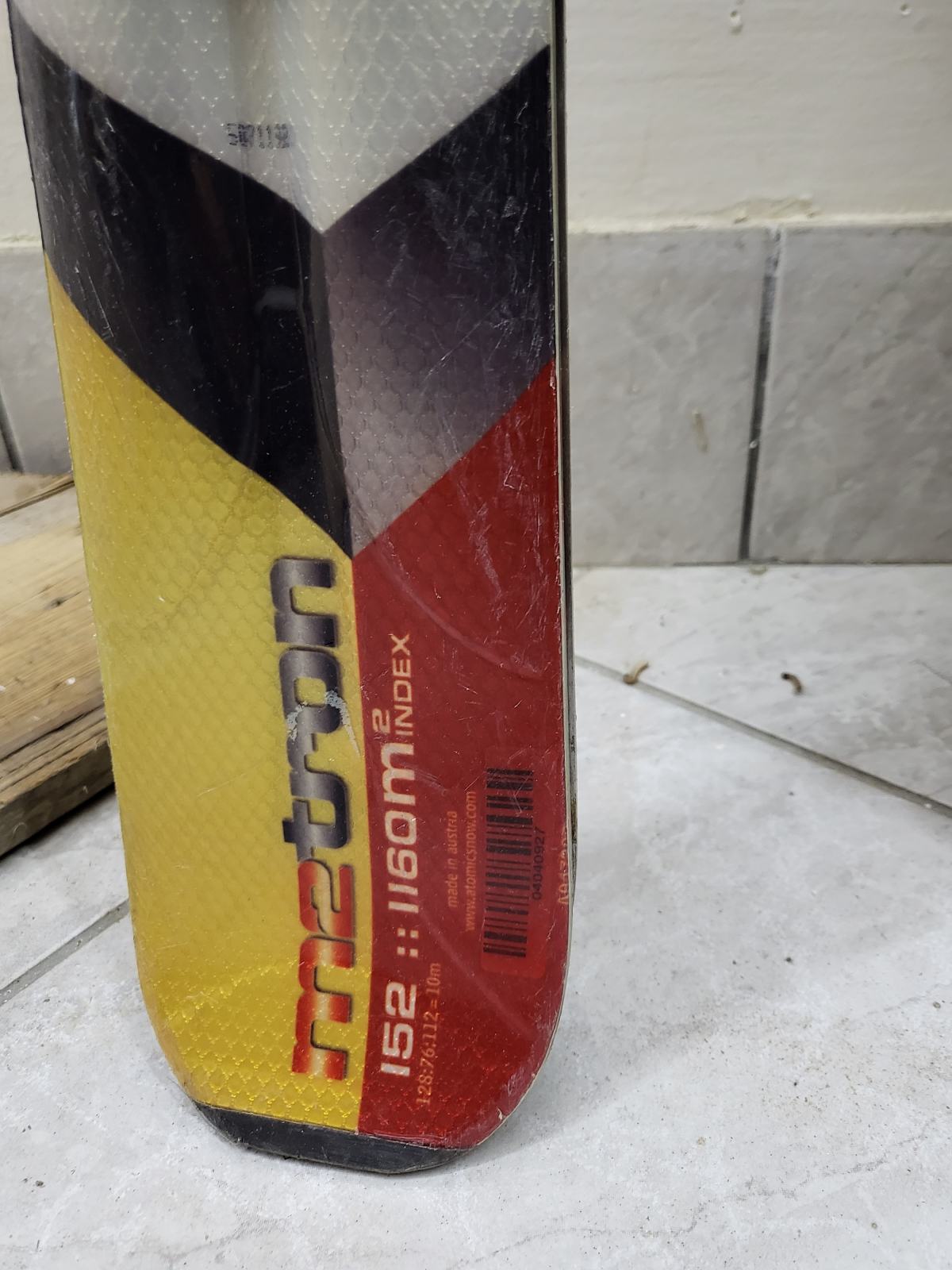 ATOMIC B5 m2tron 152cm z vezmi ATOMIC