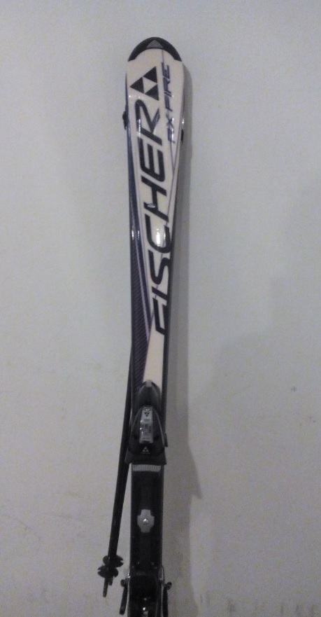 Fischer RX fire, 170 cm smuči, vezi palice