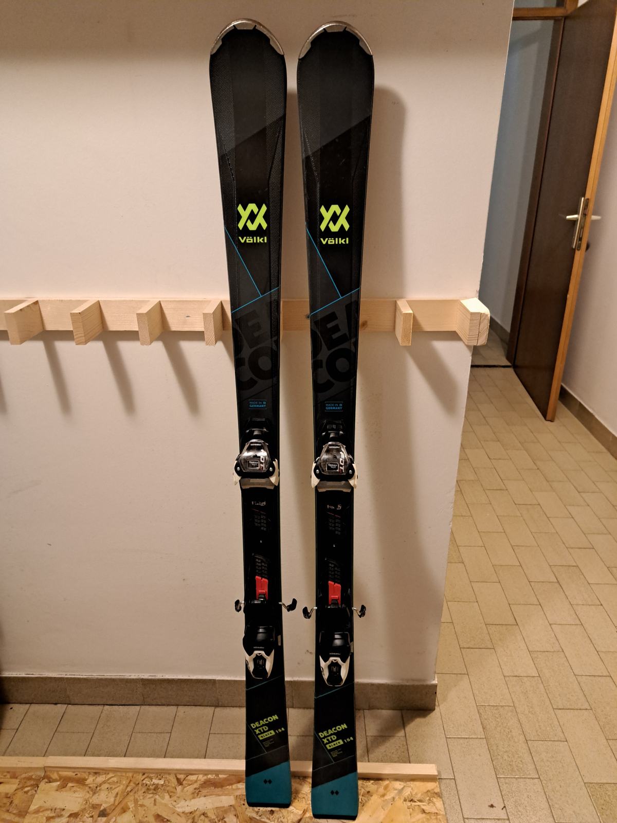 Volkl Deacon XTD black + Marker Fdt10 GW ... 175cm