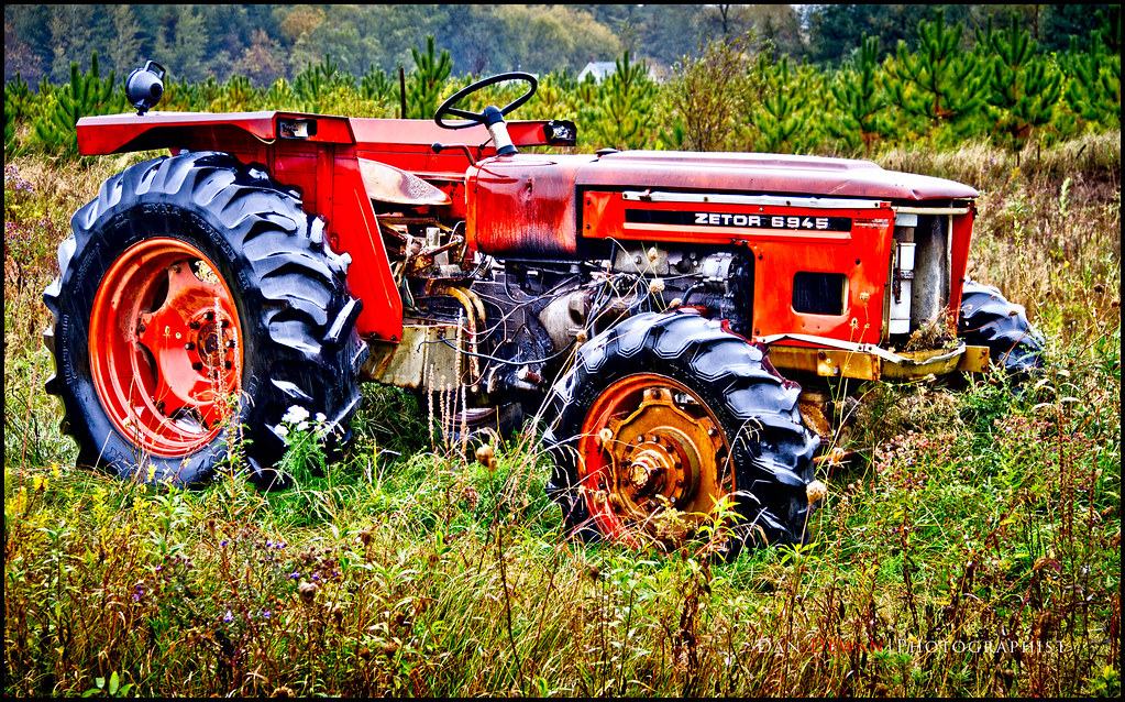 KUPIM TRAKTOR zetor ali ursus