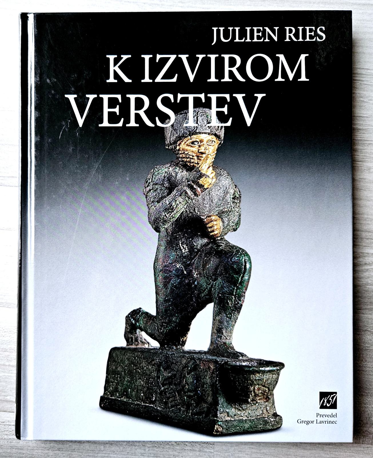 K IZVIROM VERSTEV Julien Ries