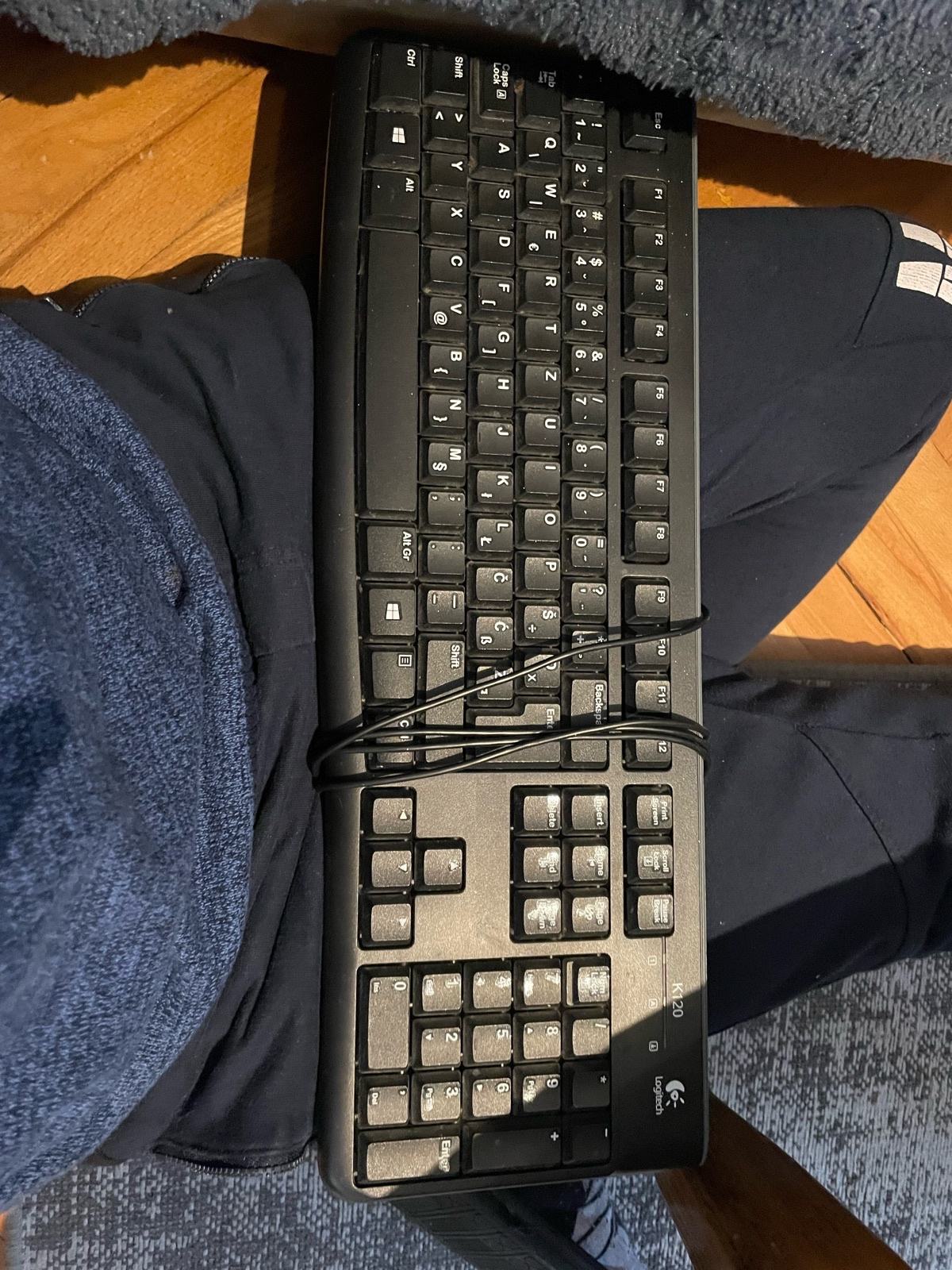 Logitech K120 Tipkovnica