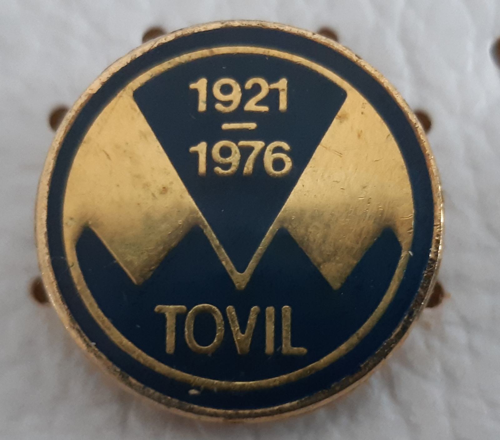 Značka Tovarna vijakov TOVIL Ljubljana 1921-1976