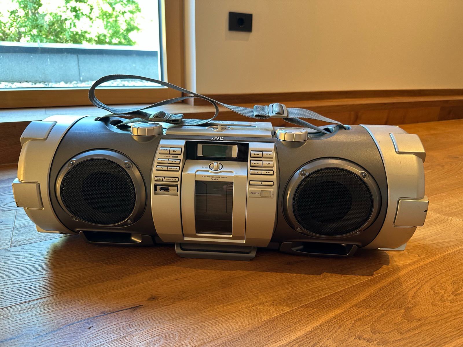 JVC RV-NB70 BOOMBLASTER